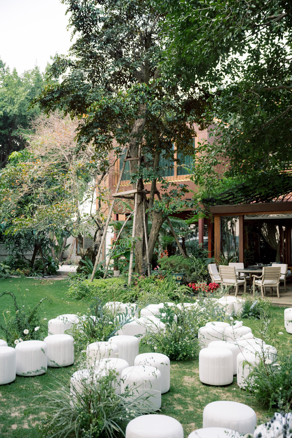 Spring Garden Wedding - La-Elegance